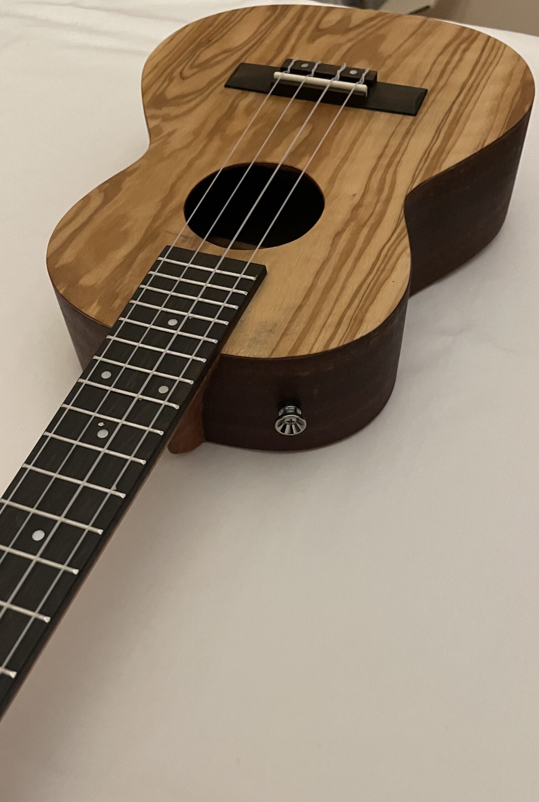 Med Olive Uke Side View From Top - The Blind Man's Workshop